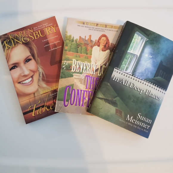 Harvest House Publishers | Accents | Karen Kingsbury Beverly Lewis ...
